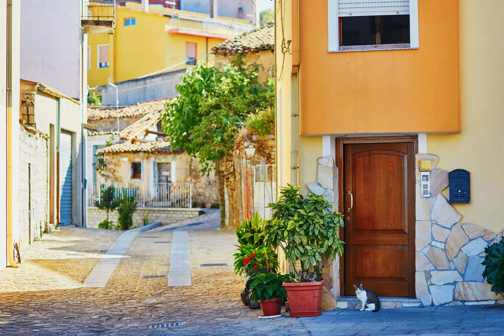 12 mill-isbaħ bliet u rħula f’Sardinja 27603_6