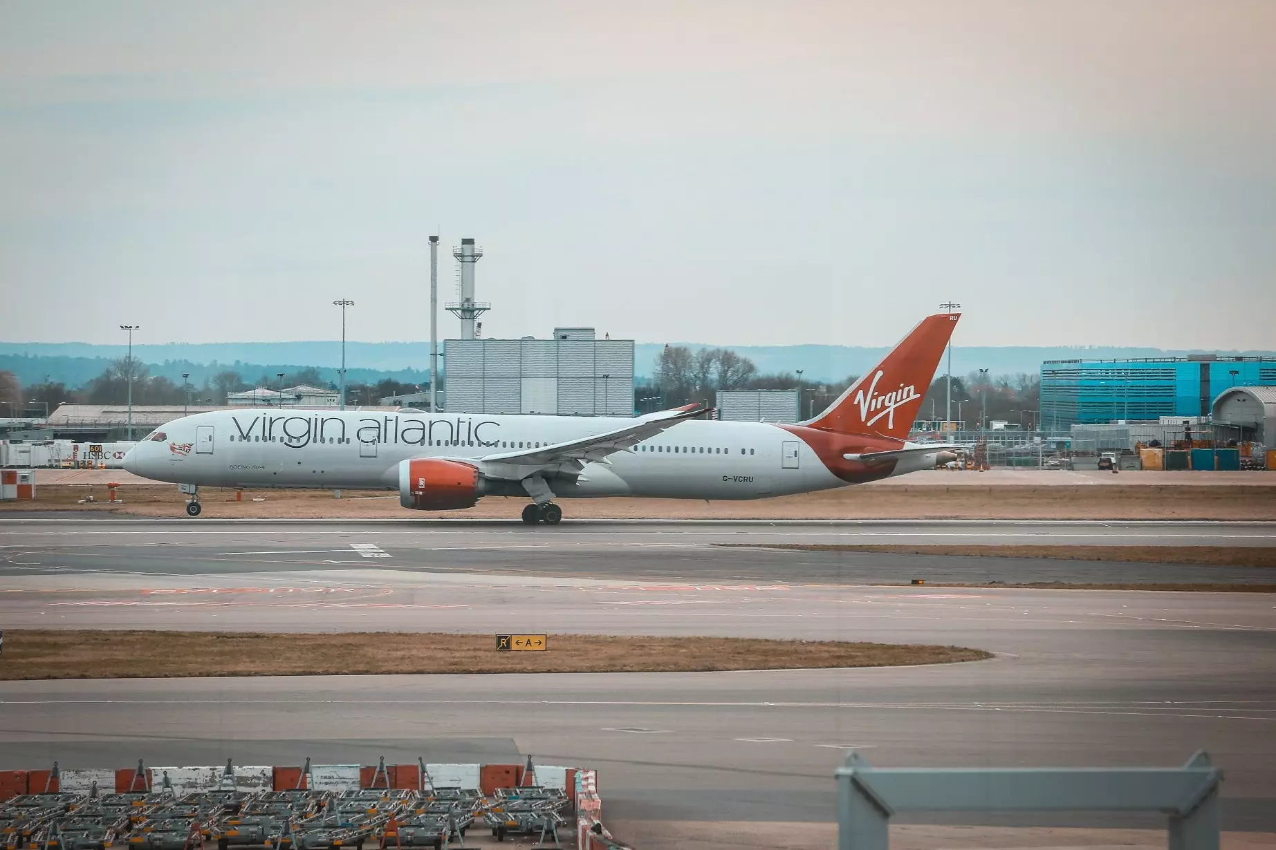 „Virgin Dreamliner“ pakyla iš Heathrow (Nicky Kelvin / „The Points Guy“ nuotrauka)