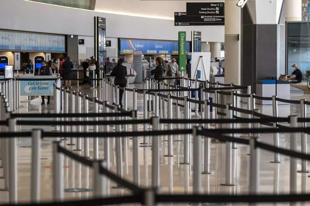 Pagtubag sa daghang mga pangutana bahin sa gipadali nga mga programa sa seguridad sa airport