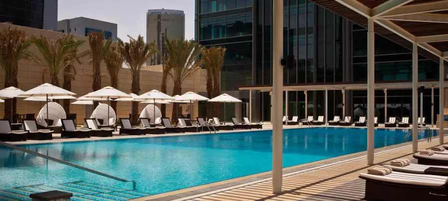 Gbanarị okpomọkụ na ọgbaghara Doha na Marriott Marquis.