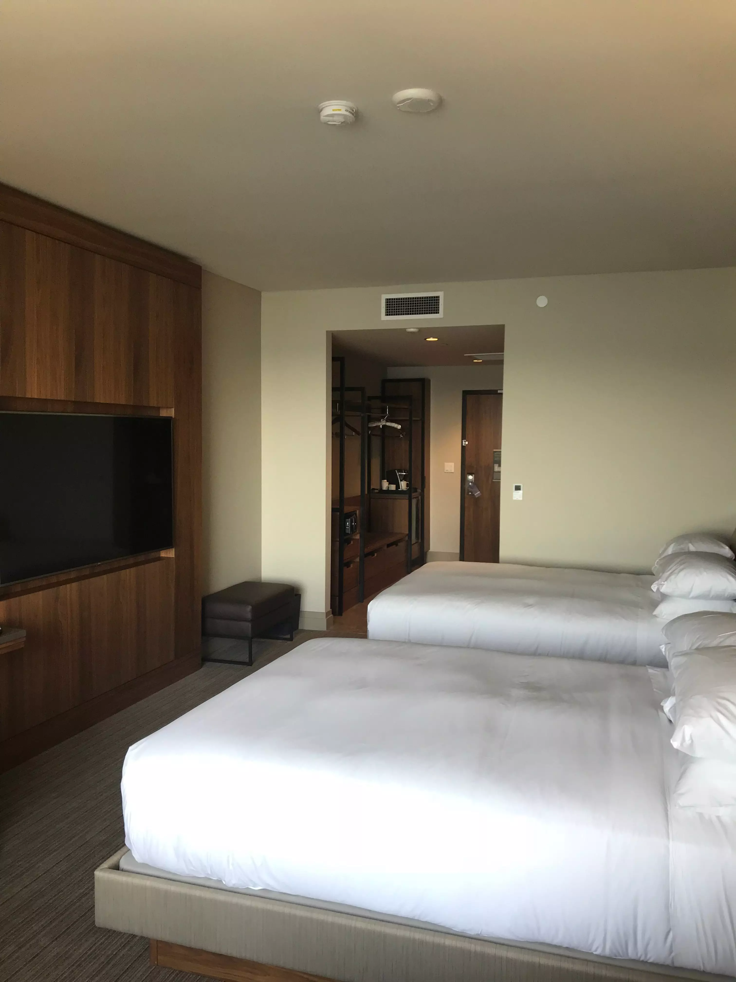 Ajablanarli darajada oqlangan: Hyatt Regency ko'li Vashington 33405_6