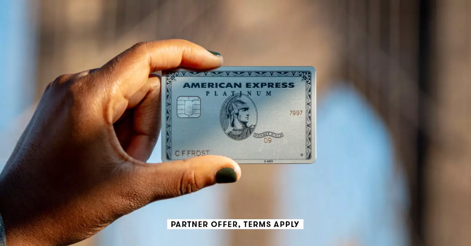 Amex Platinum yemereye abakoresha: Impamvu, gute