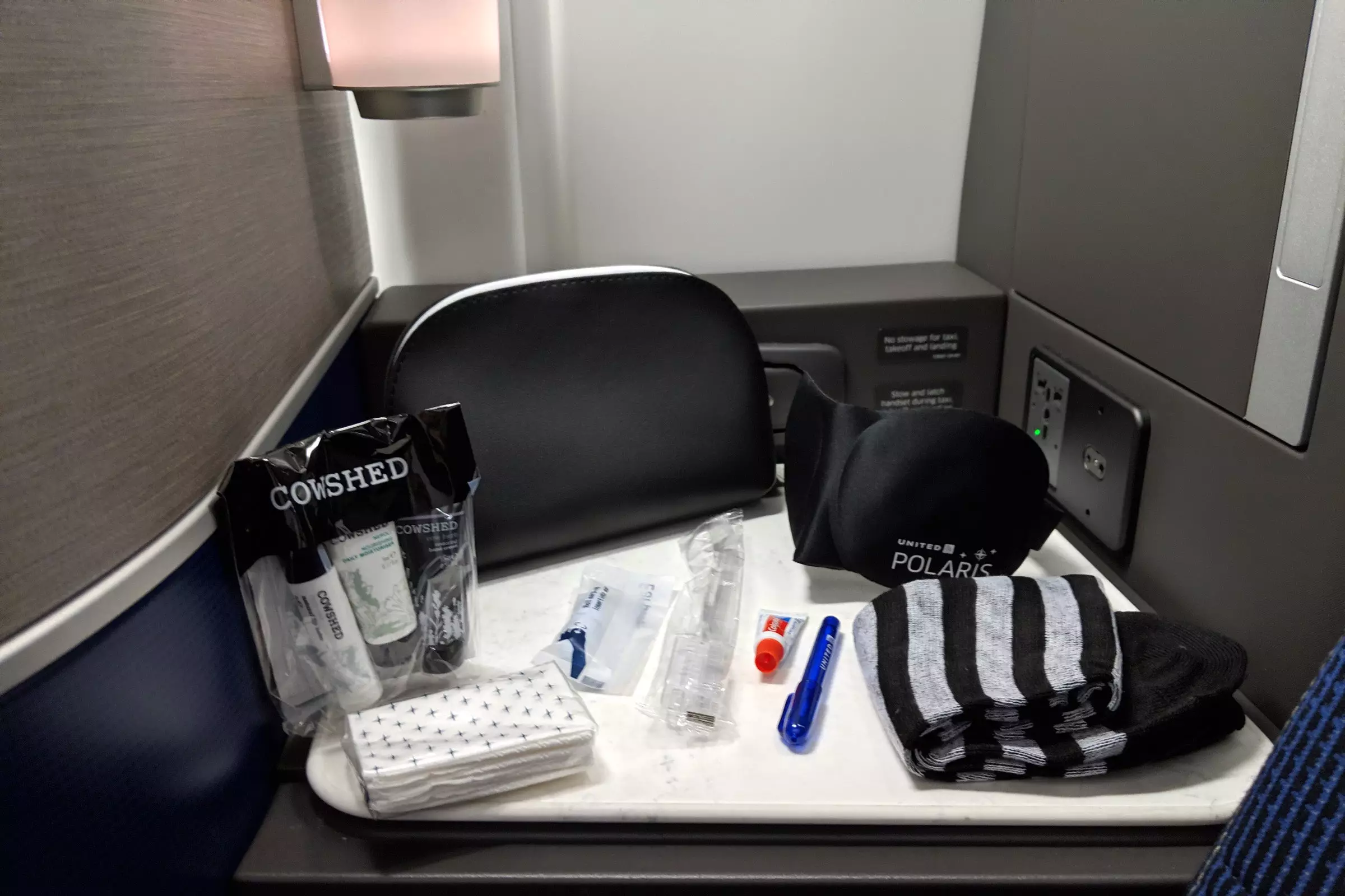 16 Rows of Biz: Reviewing Polaris ing United's 'High-J' 767 34120_57