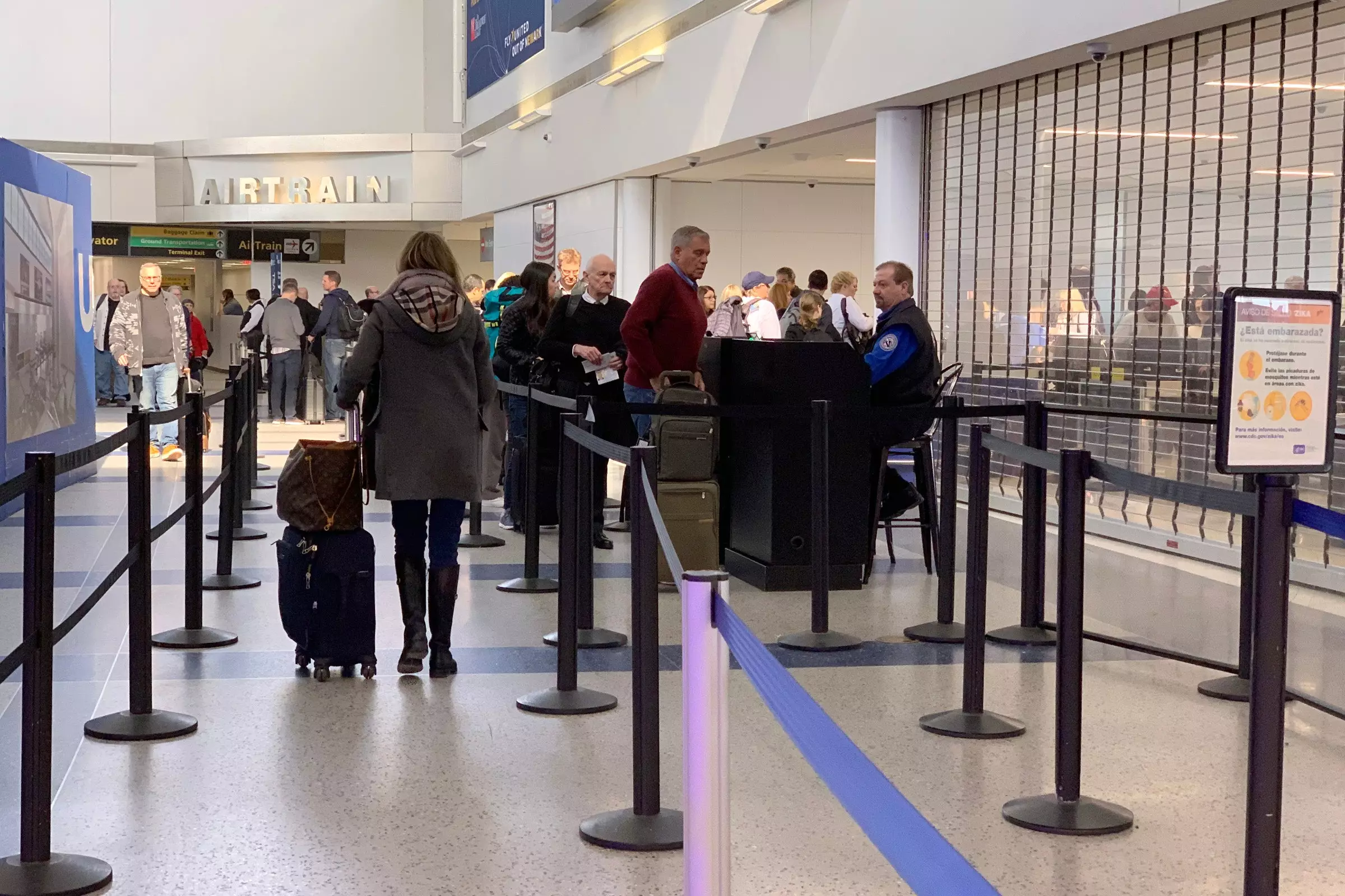 16 Rows of Biz: Reviewing Polaris ing United's 'High-J' 767 34120_7