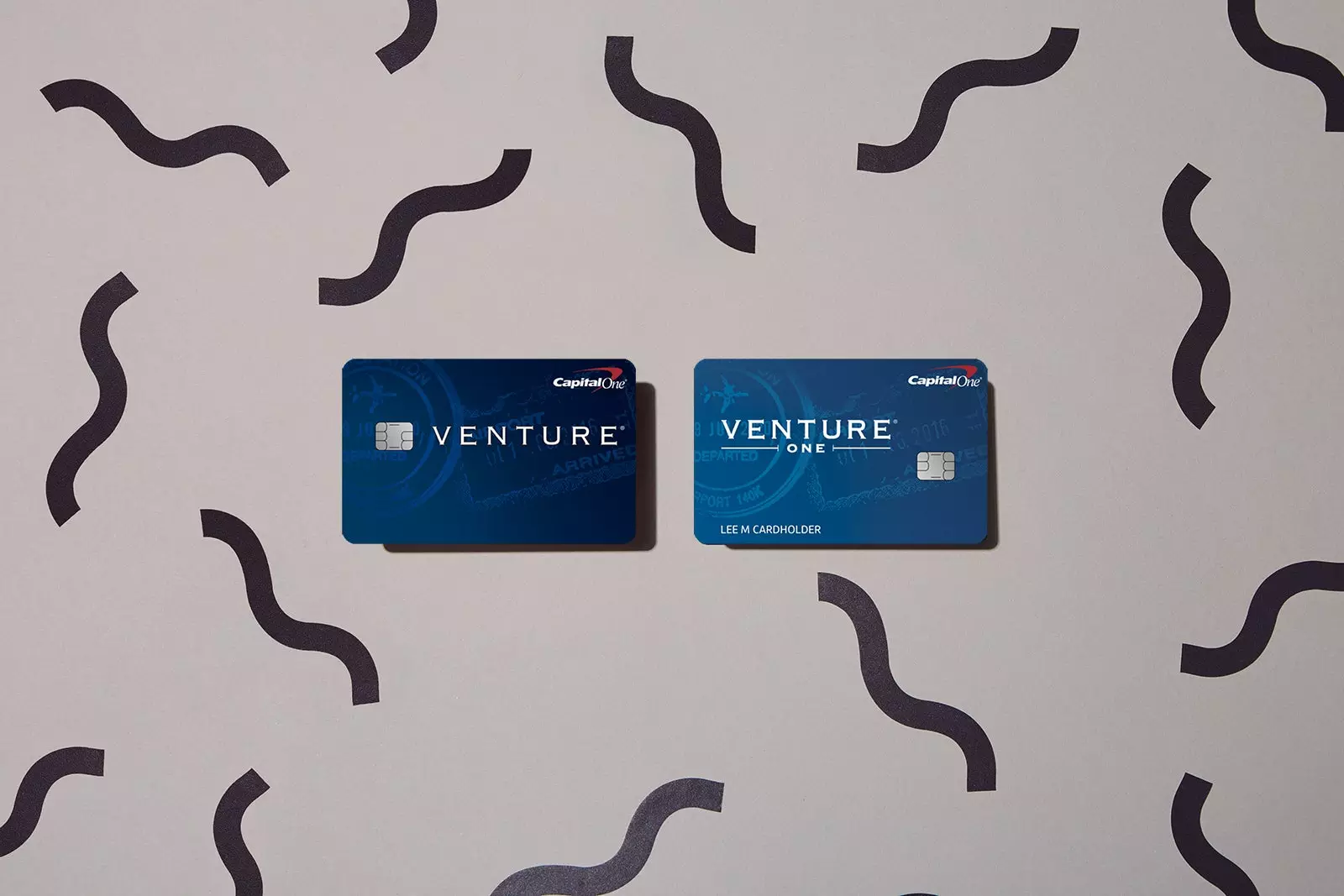 Capital One Venture Card vs. Capital One VentureOne Card: Qhov twg yog qhov zoo rau koj?