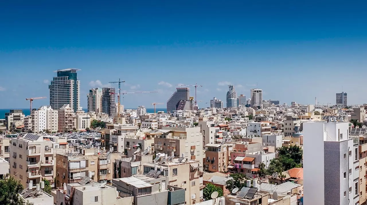 Tel Aviv skyline