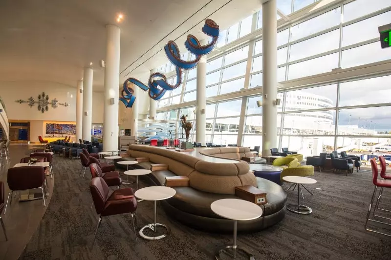 Seattle-Tacoma Uluslararası Havalimanı'ndaki Delta Sky Club (PRNewsFoto/Delta Air Lines)