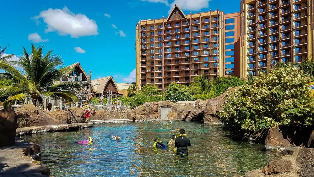 aulani lặn với ống thở