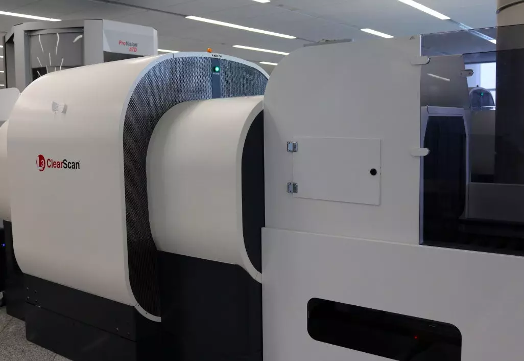 clearscan-ct-airport-scanner-atlanta-atl-delta