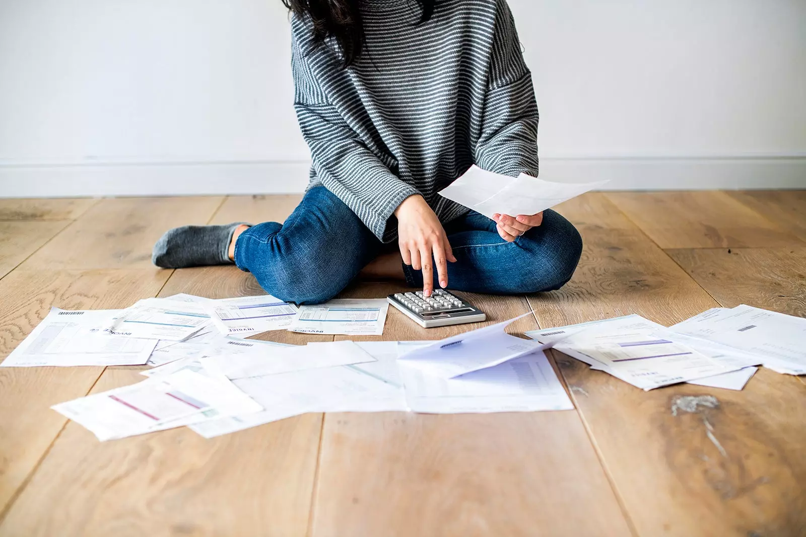 Come pagare le bollette e i debiti della carta di credito