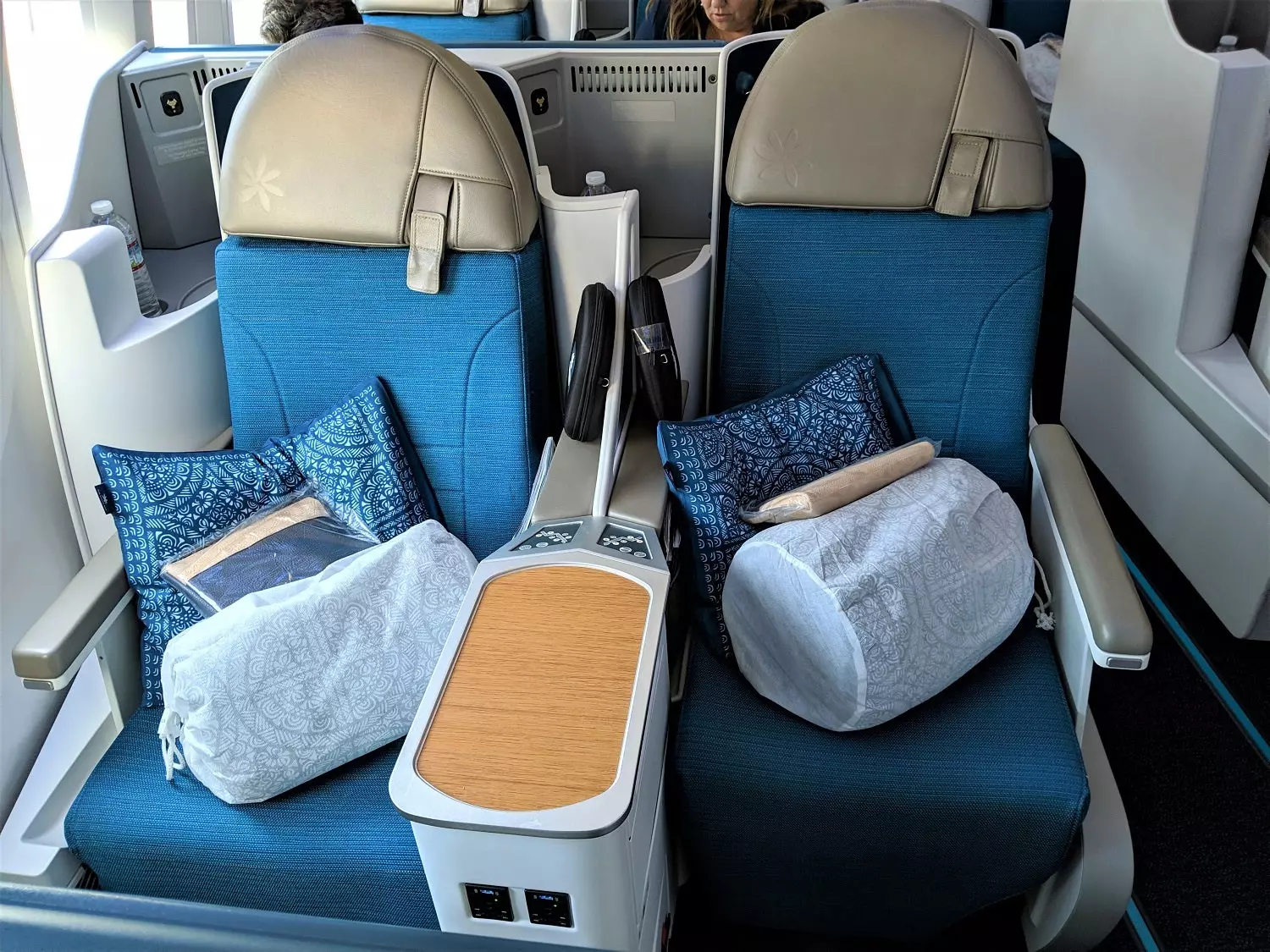 Air Tahiti Nui business class (JT Genter/The Points Guy)