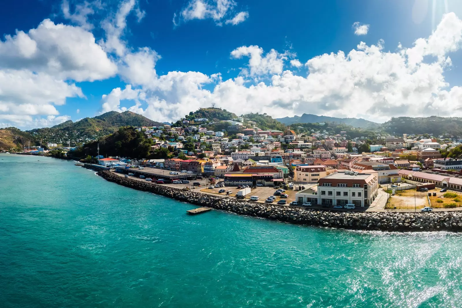 Saint George-Harbour, Grenada. (Hoto daga Westend61/Hotunan Getty)