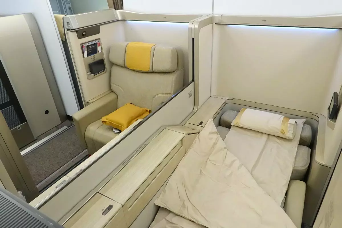 Asiana Airlines, Ağustostan Sonra First Class Satışını Durduracak 7393_2