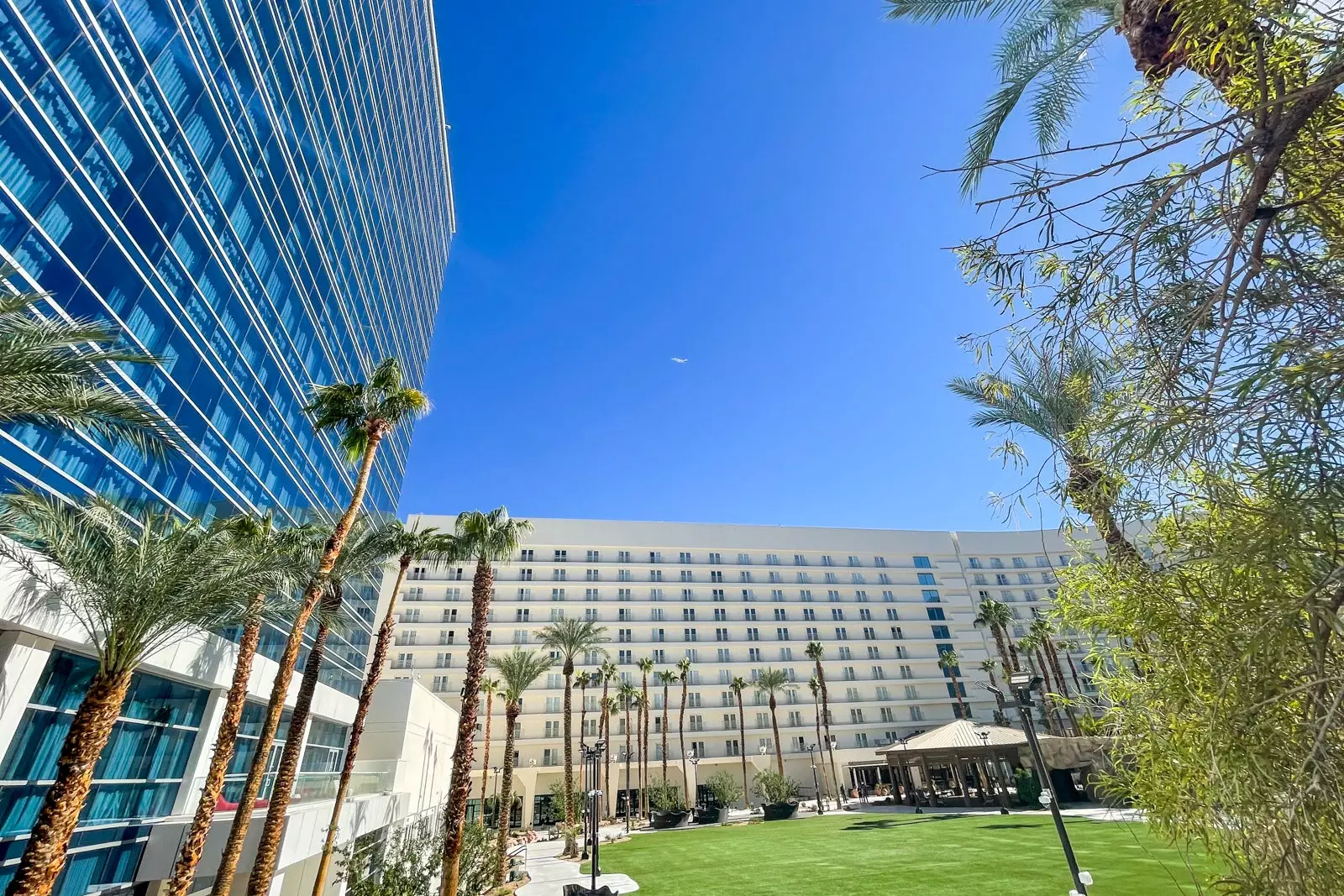 Virgin Hotel Las-Vegas: Bu erda hashamatli va xotirjamlik bilan uchrashadi 7993_16