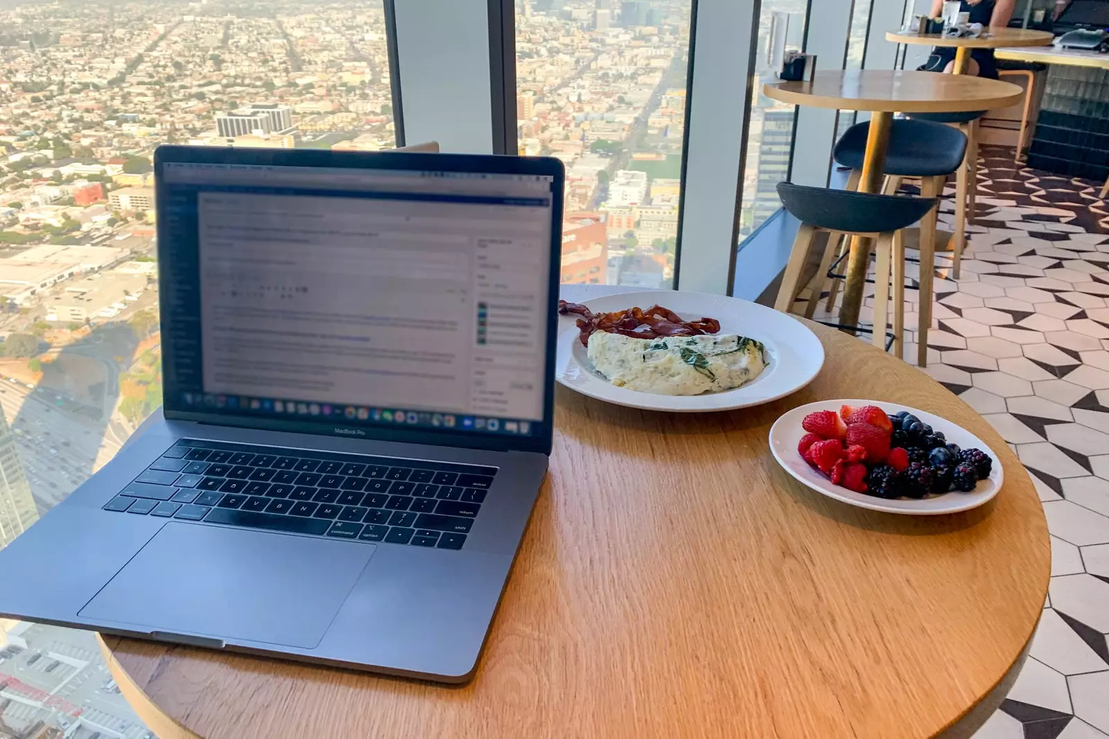 Pengalaman menginap saya yang luar biasa di hotel tertinggi di Barat: The InterContinental Los Angeles Downtown 8847_95