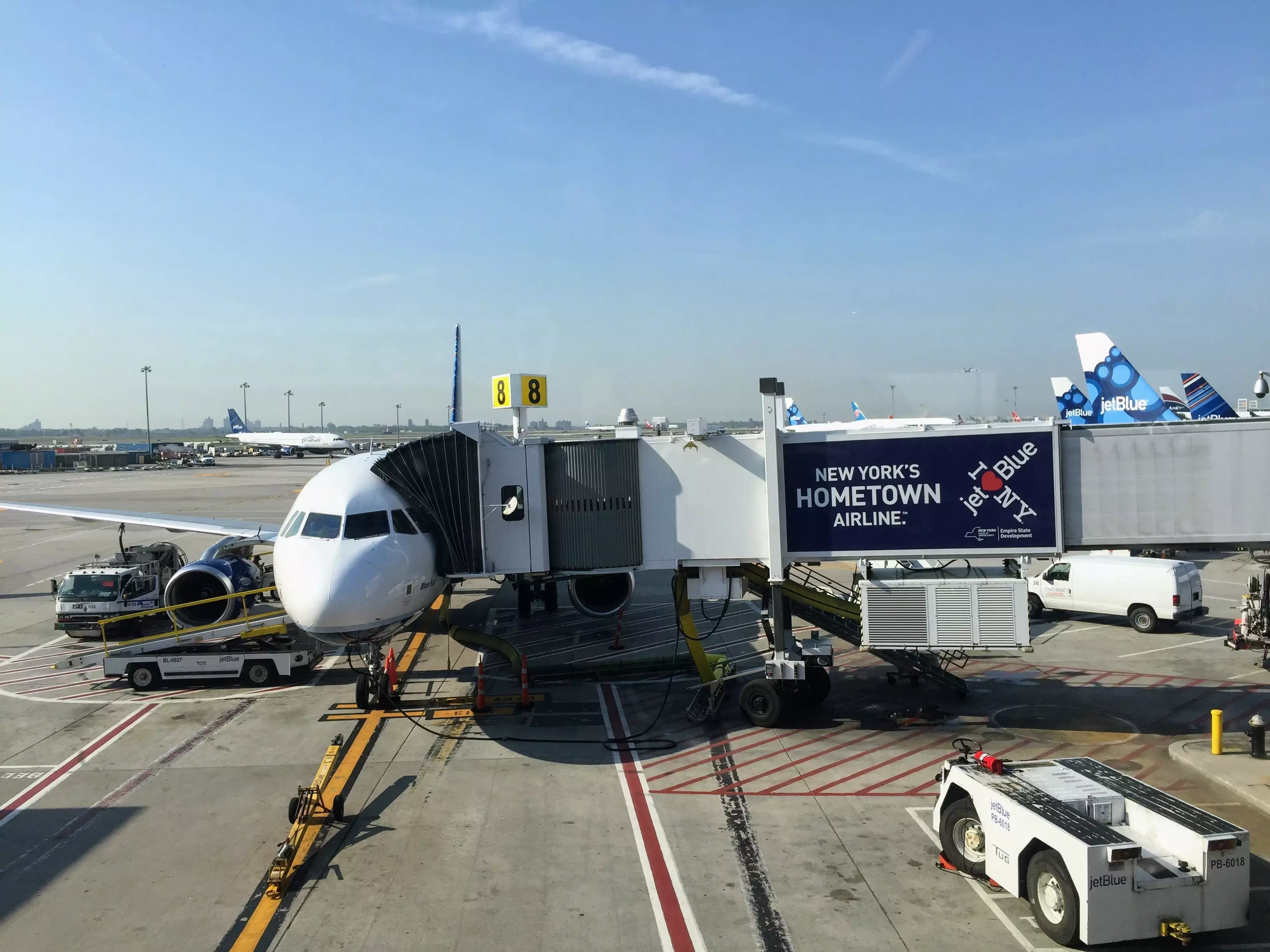 យន្តហោះ jetblue jfk ទីក្រុងញូវយ៉ក នីស៊ី យន្តហោះ