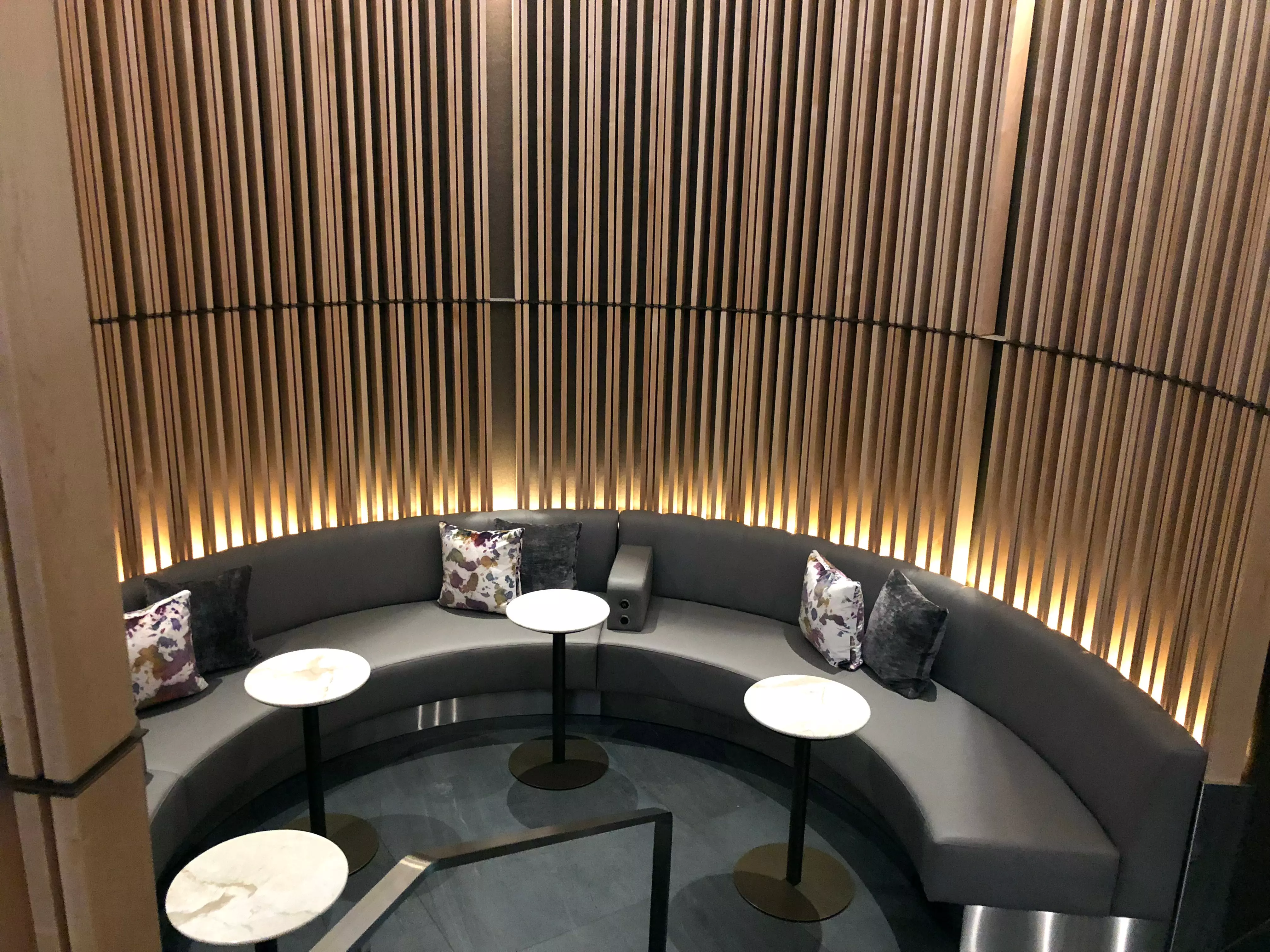 Sneak Peek ao amin'ny Air Canada's Ultra Exclusive New Lounge 9443_4