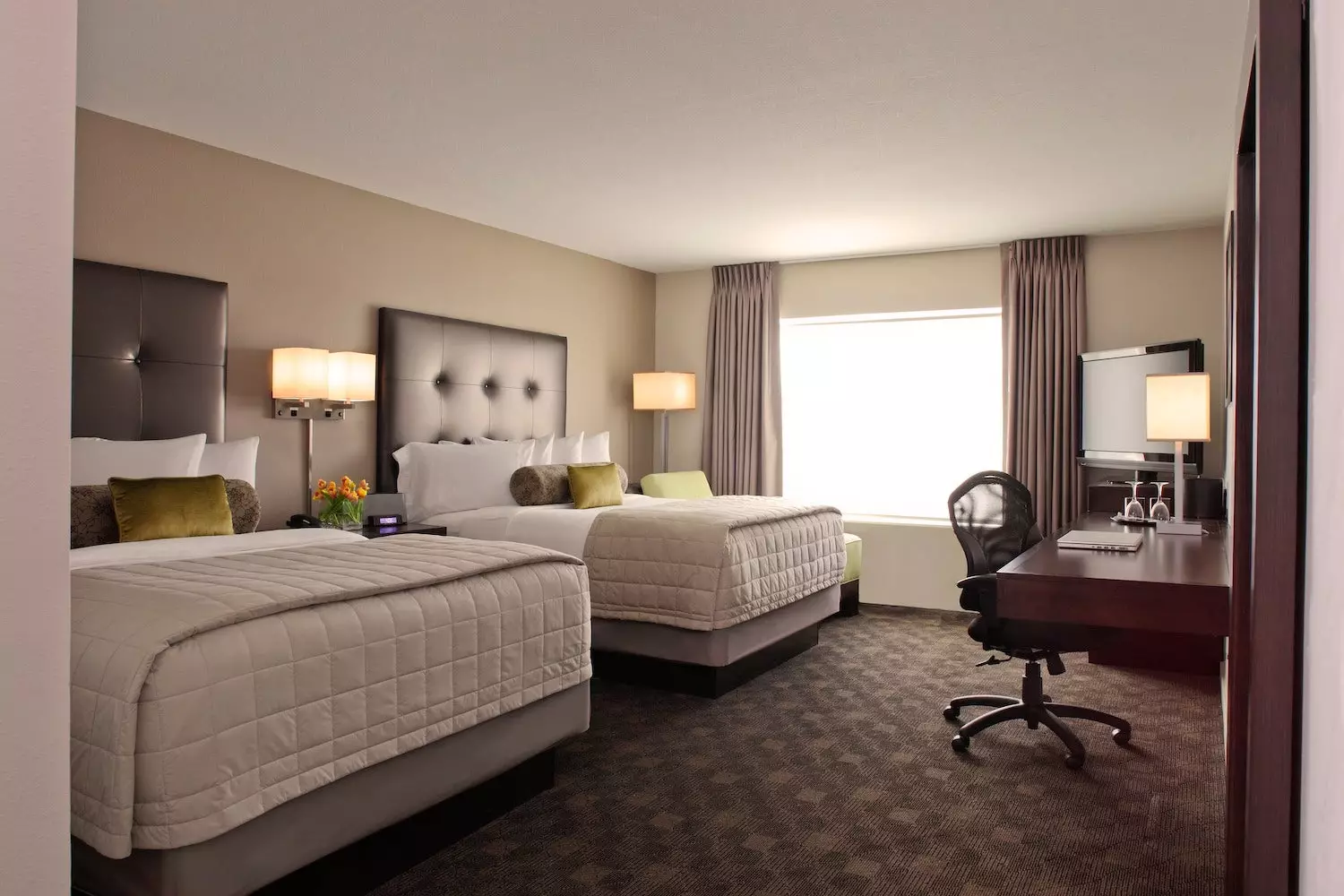 Sân bay Hyatt House Raleigh Durham