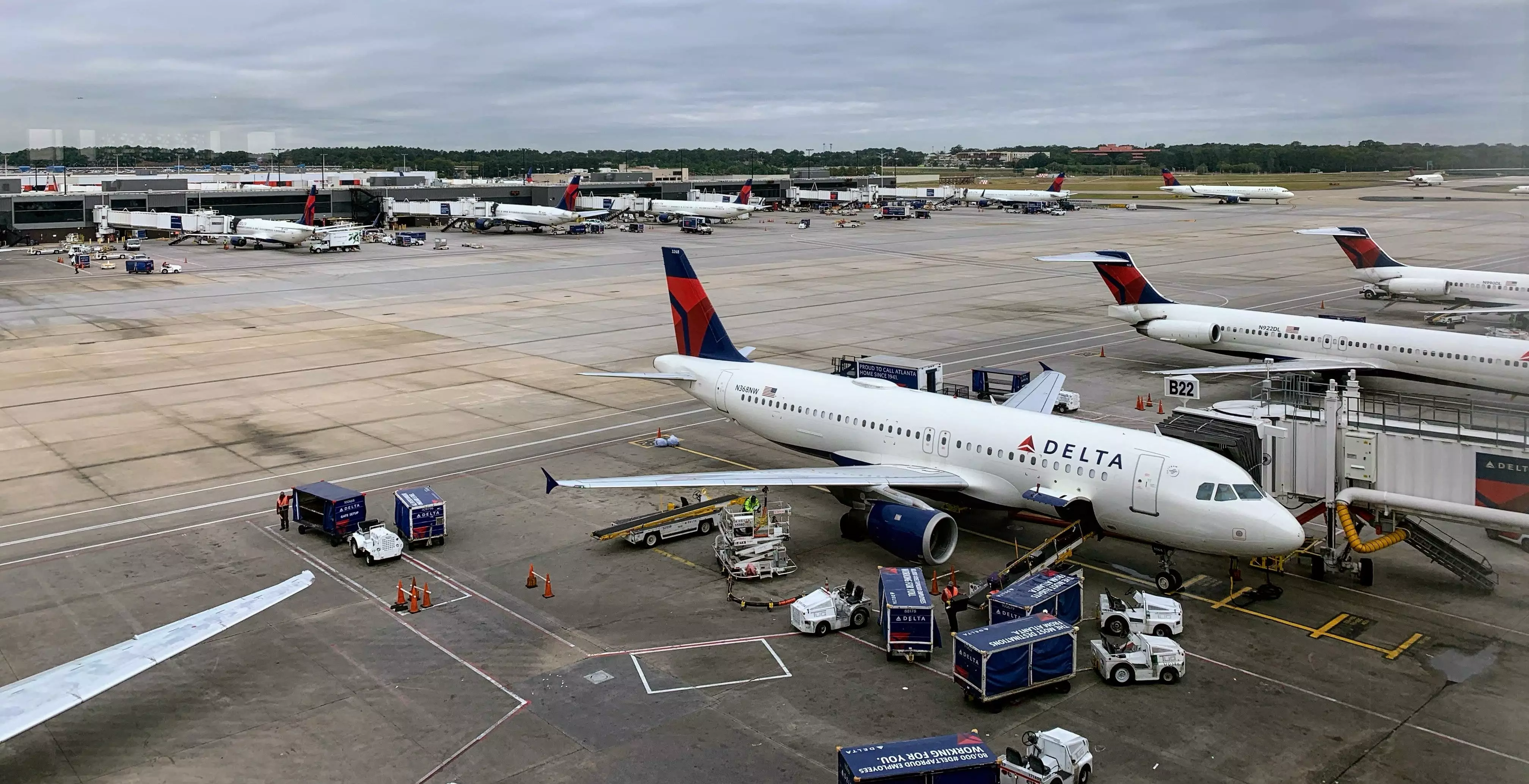 Flying Blue ги отстранува домашните Delta летови од онлајн резервации